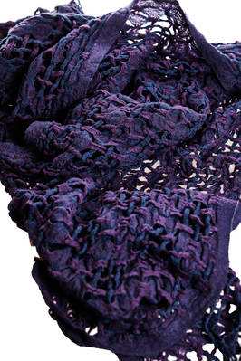 Y'S Yohji Yamamoto - Long And Wide Scarf In Wide Wool Net With Tone On ...